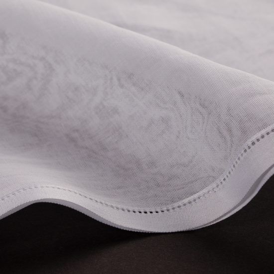 Voile Yashmagh Fancy Ghutra White/White - E & M Manufacturing